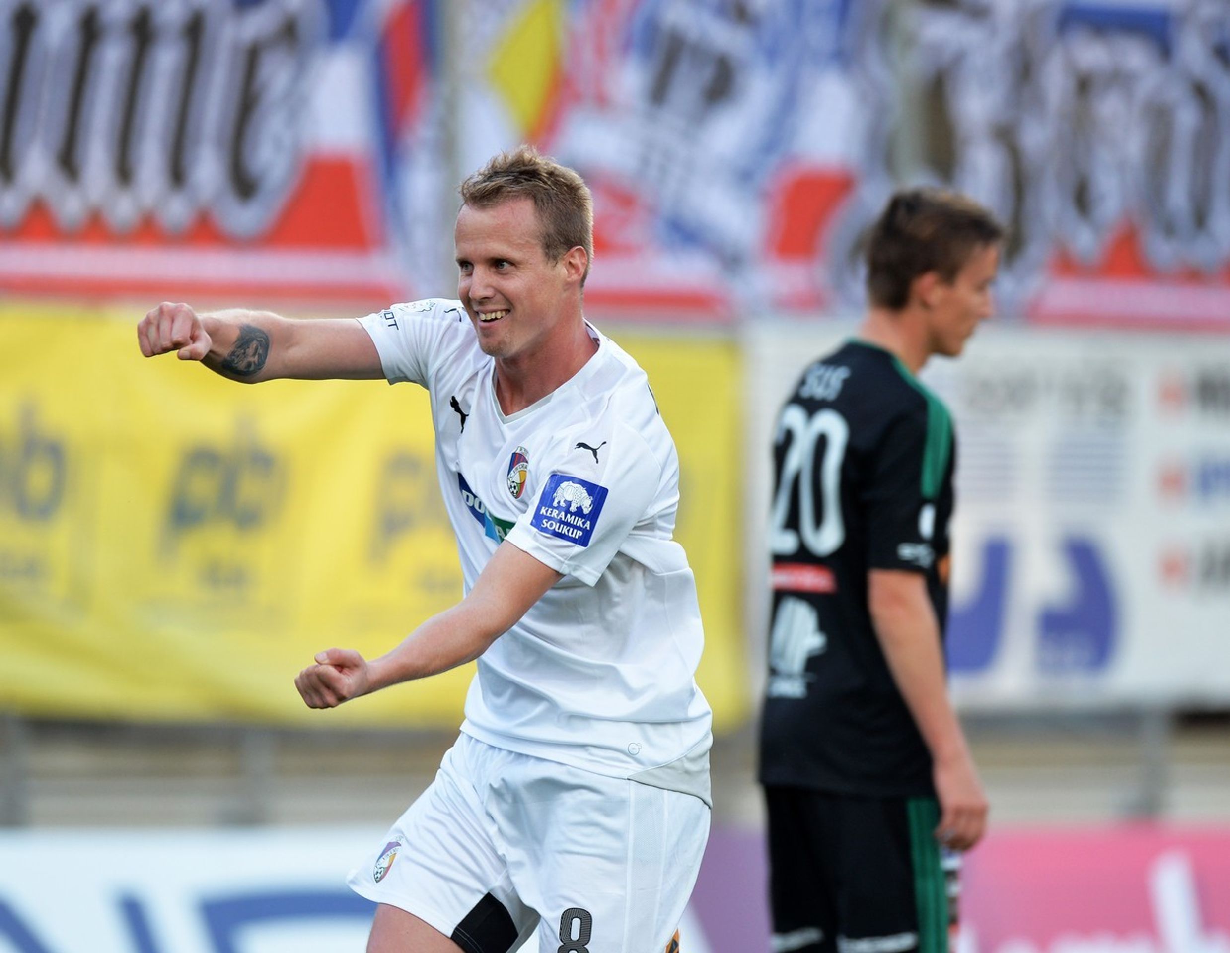 Kontroverzní oslava Davida Limberského | Galerie: GALERIE: Kontroverzní ...