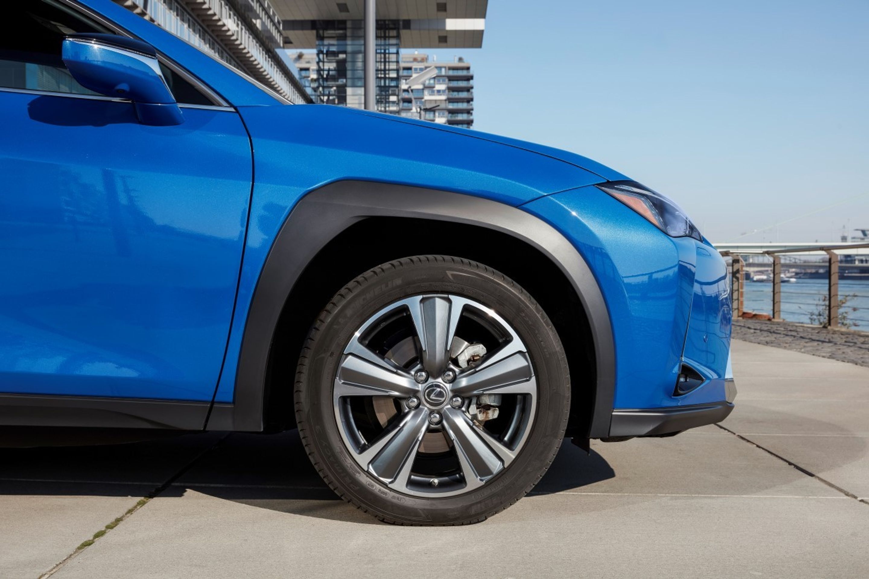 Hybridní crossover Lexus UX 250h - 15 | Galerie: Fotogalerie: Crossover ...
