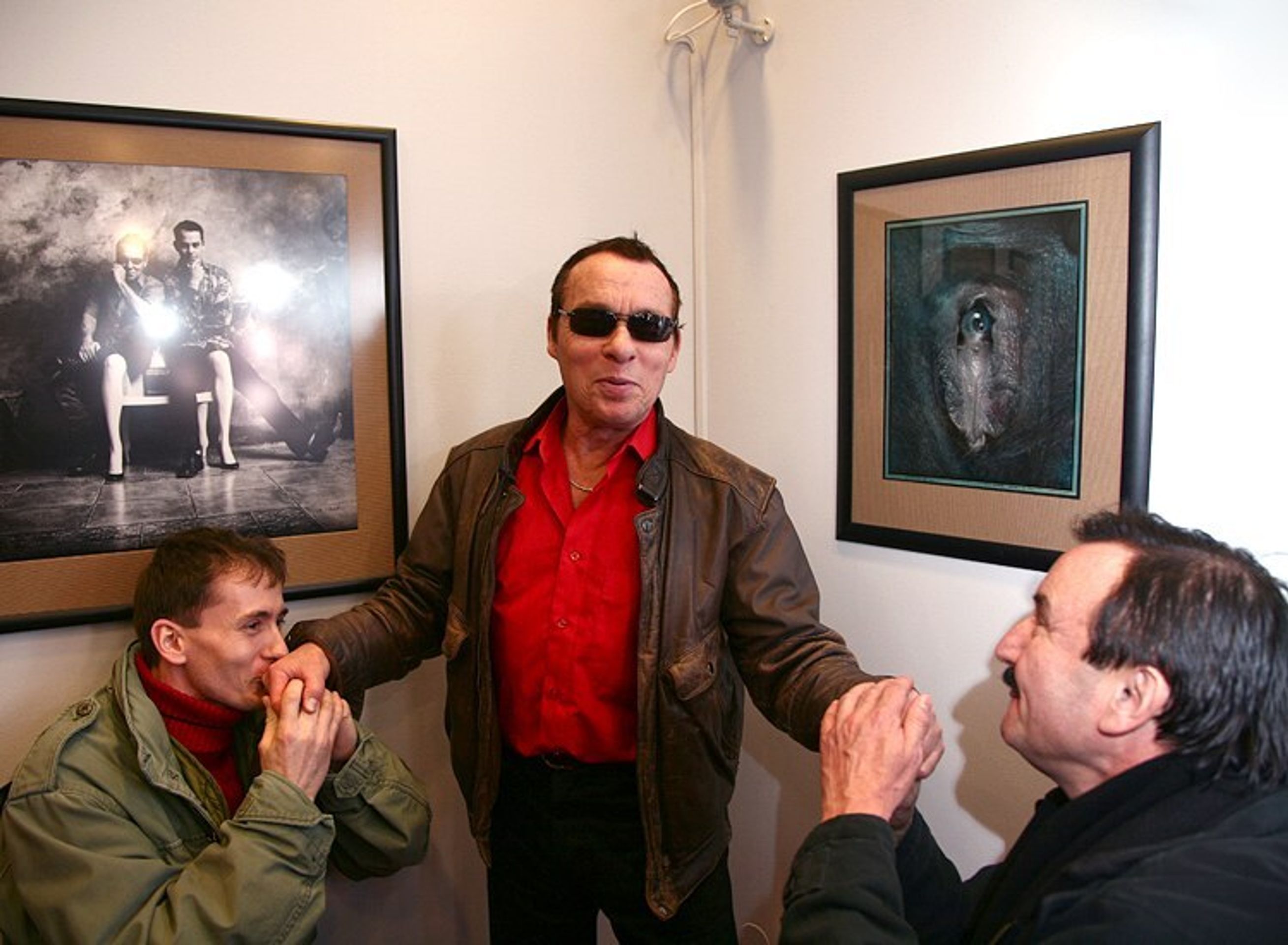 Jan Saudek ve společnosti své přítelkyně, Jiřího Langmajera a Sáry ...