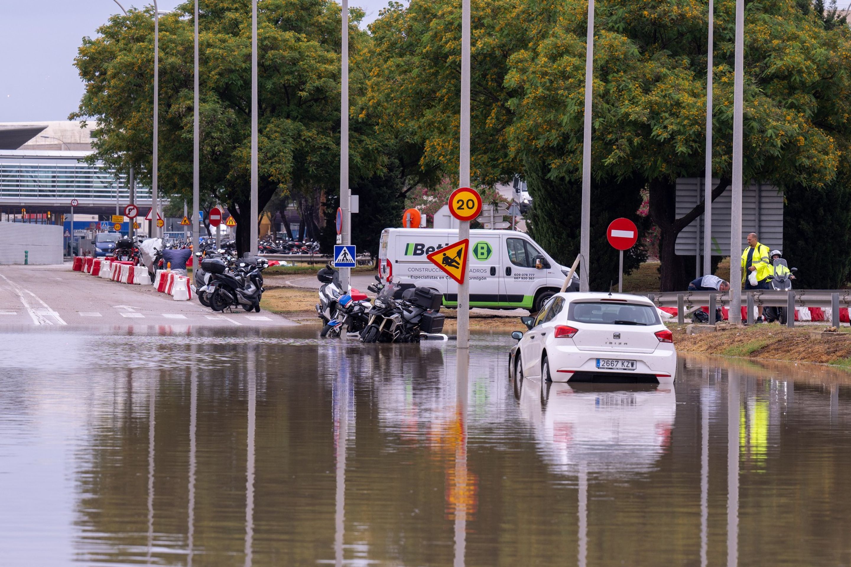 Záplavy na Sahaře, 8. 9. 2024 | Galerie: Extrémní počasí ve světě | TN.cz